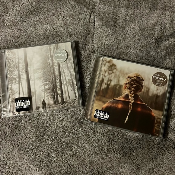 Taylor Swift | Media | Set Taylor Swift Cds Folklore Evermore Sealed ...